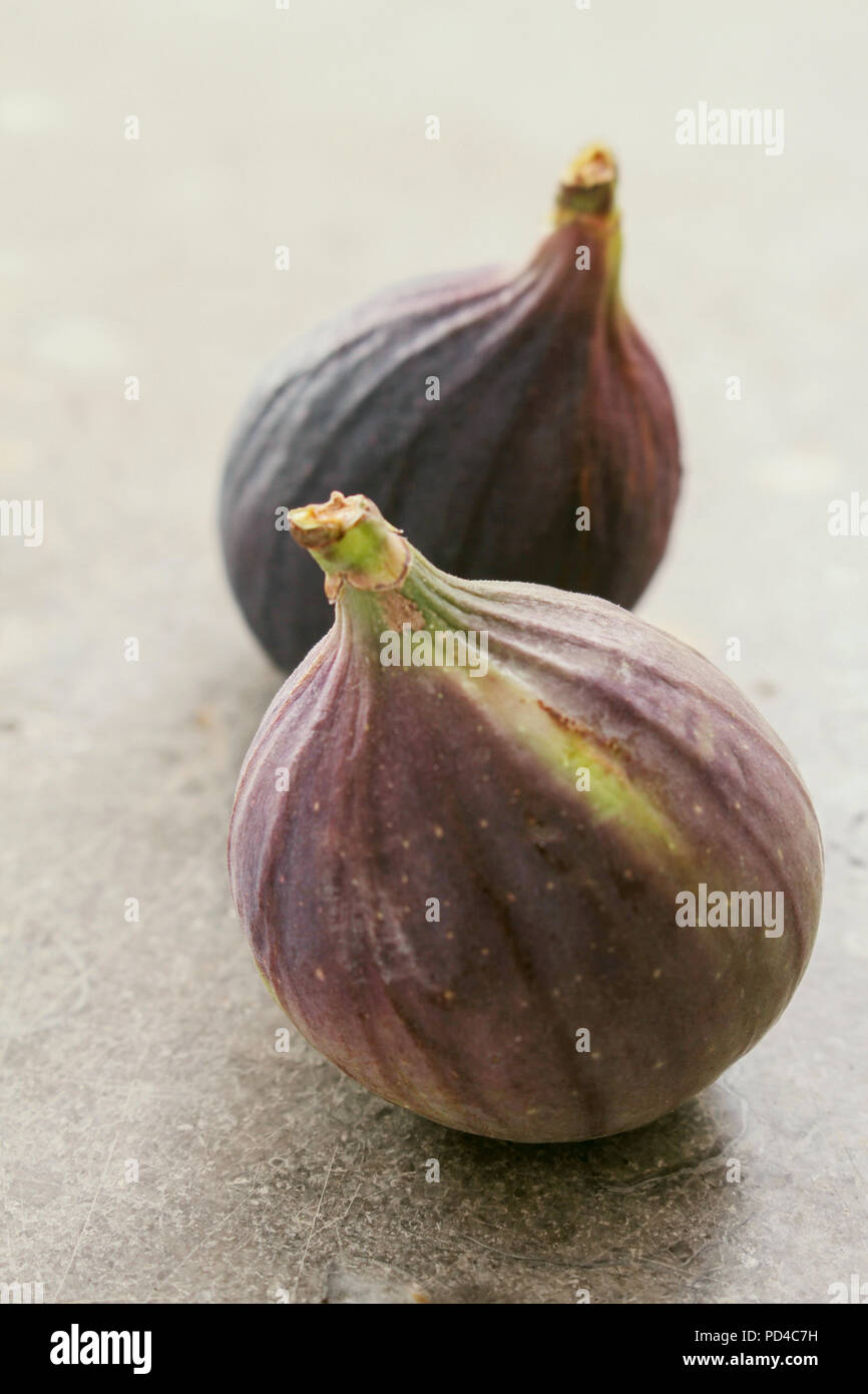 Ripened fresh figs hi-res stock photography and images - Alamy