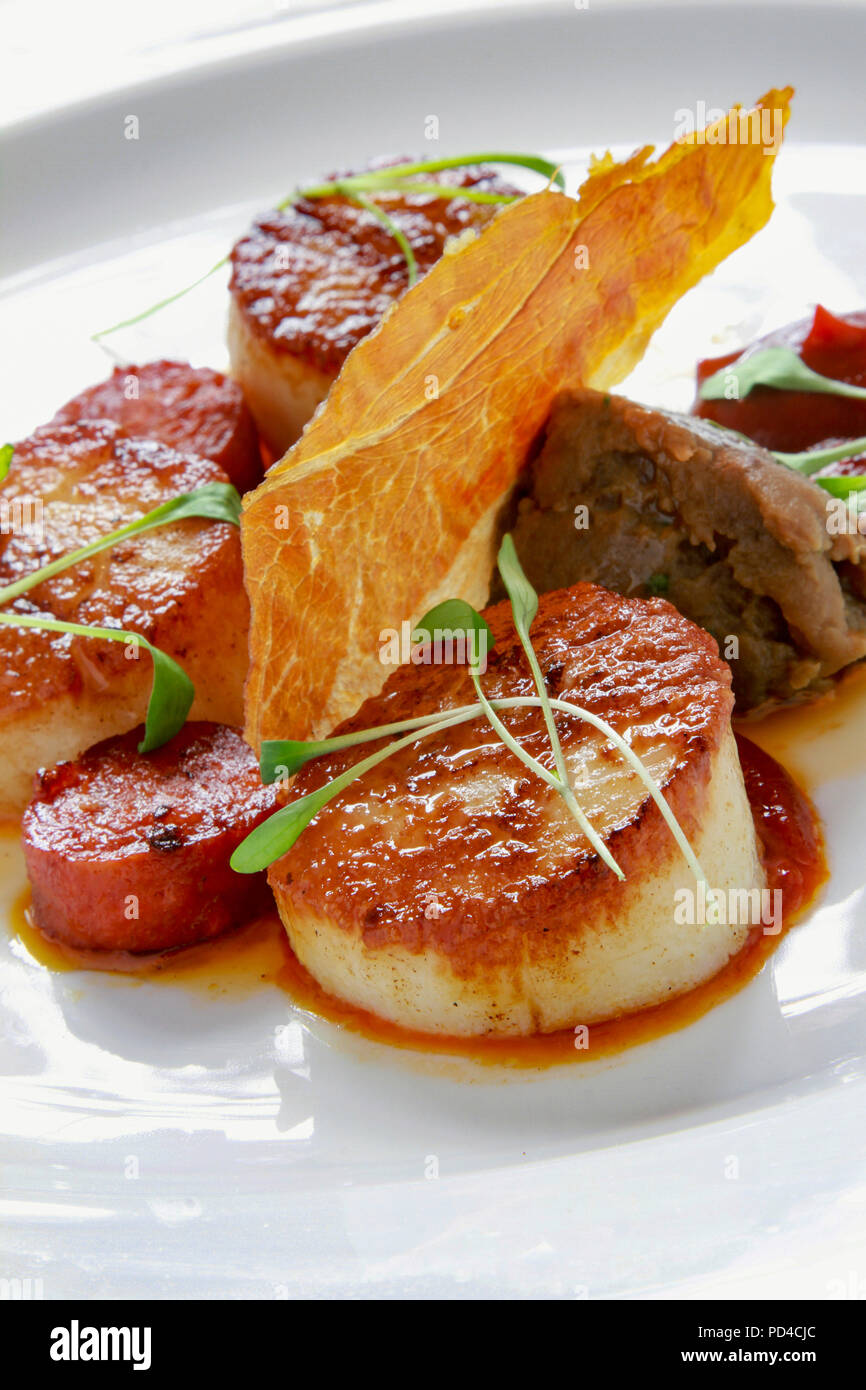 plated scallop appetizer Stock Photo - Alamy