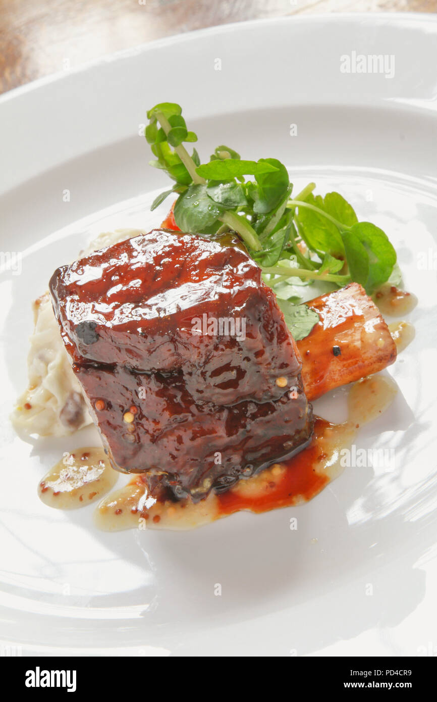 Beef rib plated meal hi-res stock photography and images - Alamy