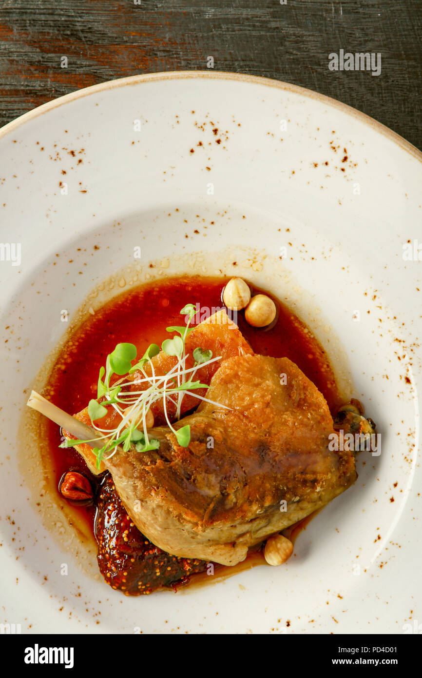 Cooked duck meal hi-res stock photography and images - Alamy