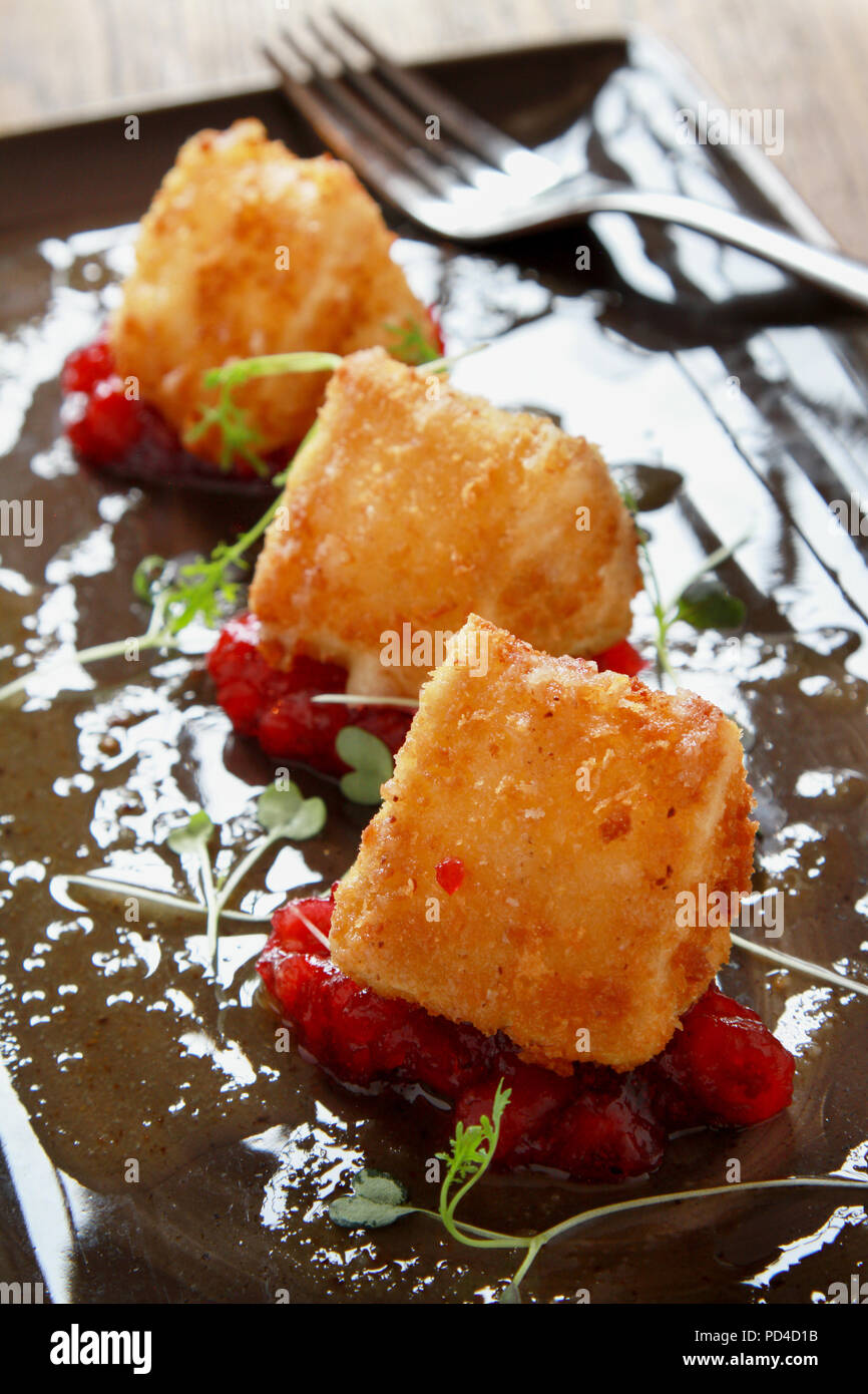 fried brie cheese appetizer Stock Photo - Alamy