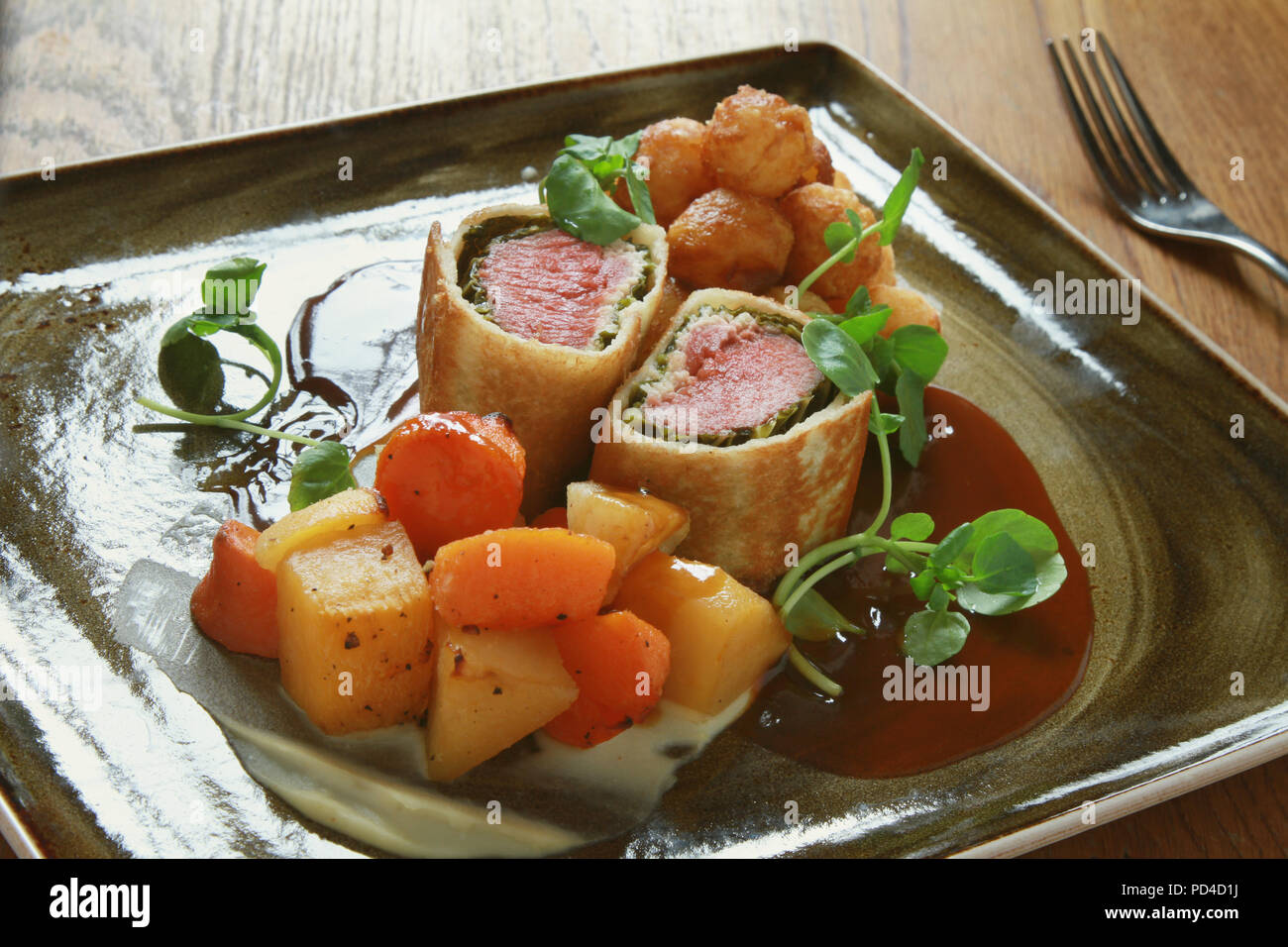 plated lamb main meal Stock Photo - Alamy