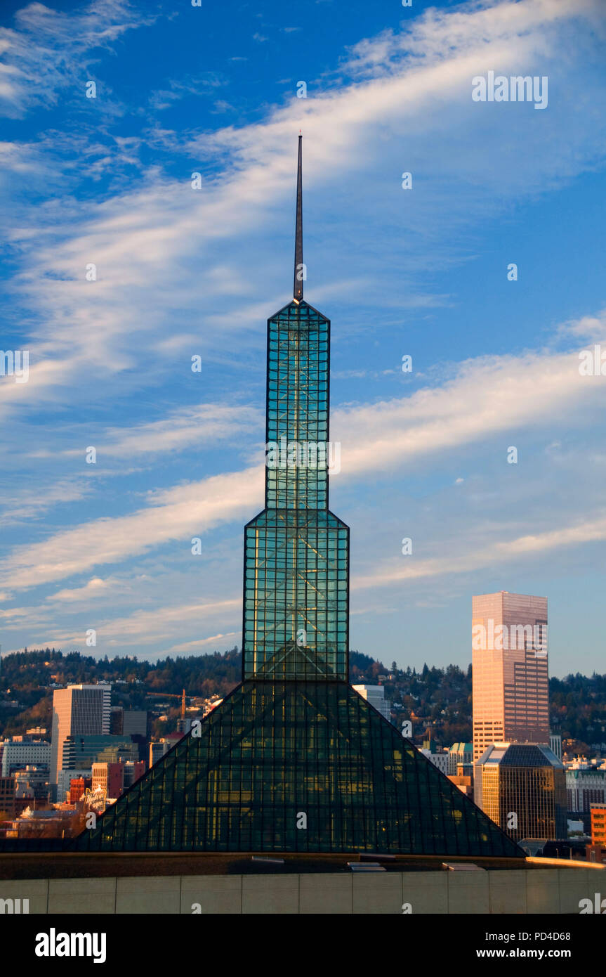 Convention center tower hi-res stock photography and images - Alamy