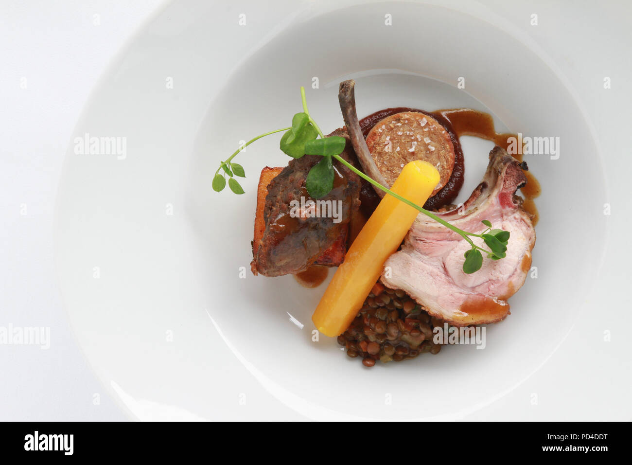 Plated lamb main hi-res stock photography and images - Alamy