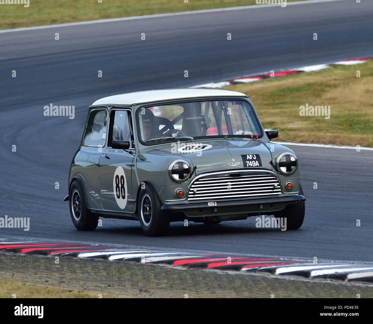 Hscc legends of brands hatch superprix hi-res stock photography and ...