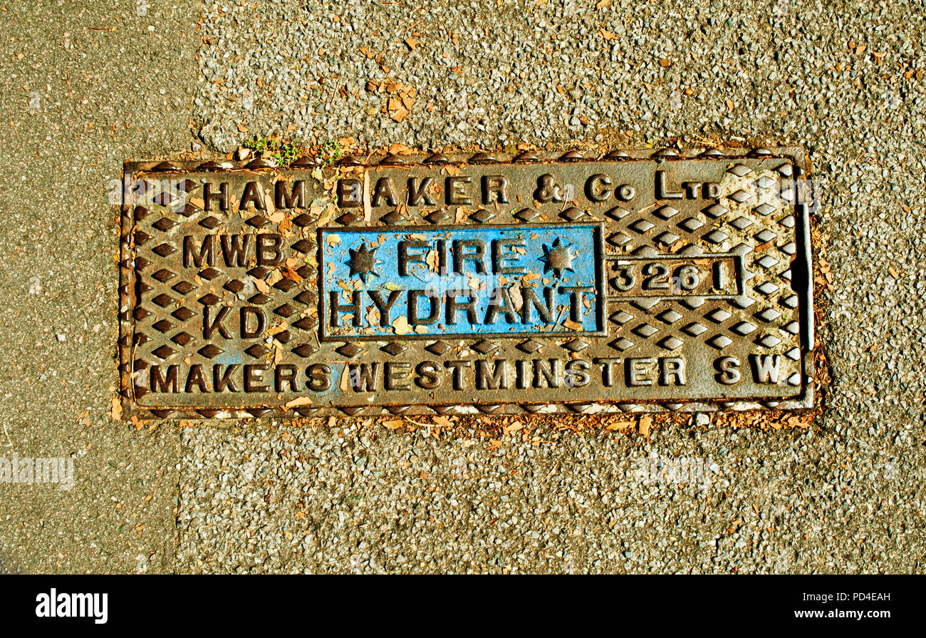 Fire hydrant cover hi-res stock photography and images - Alamy