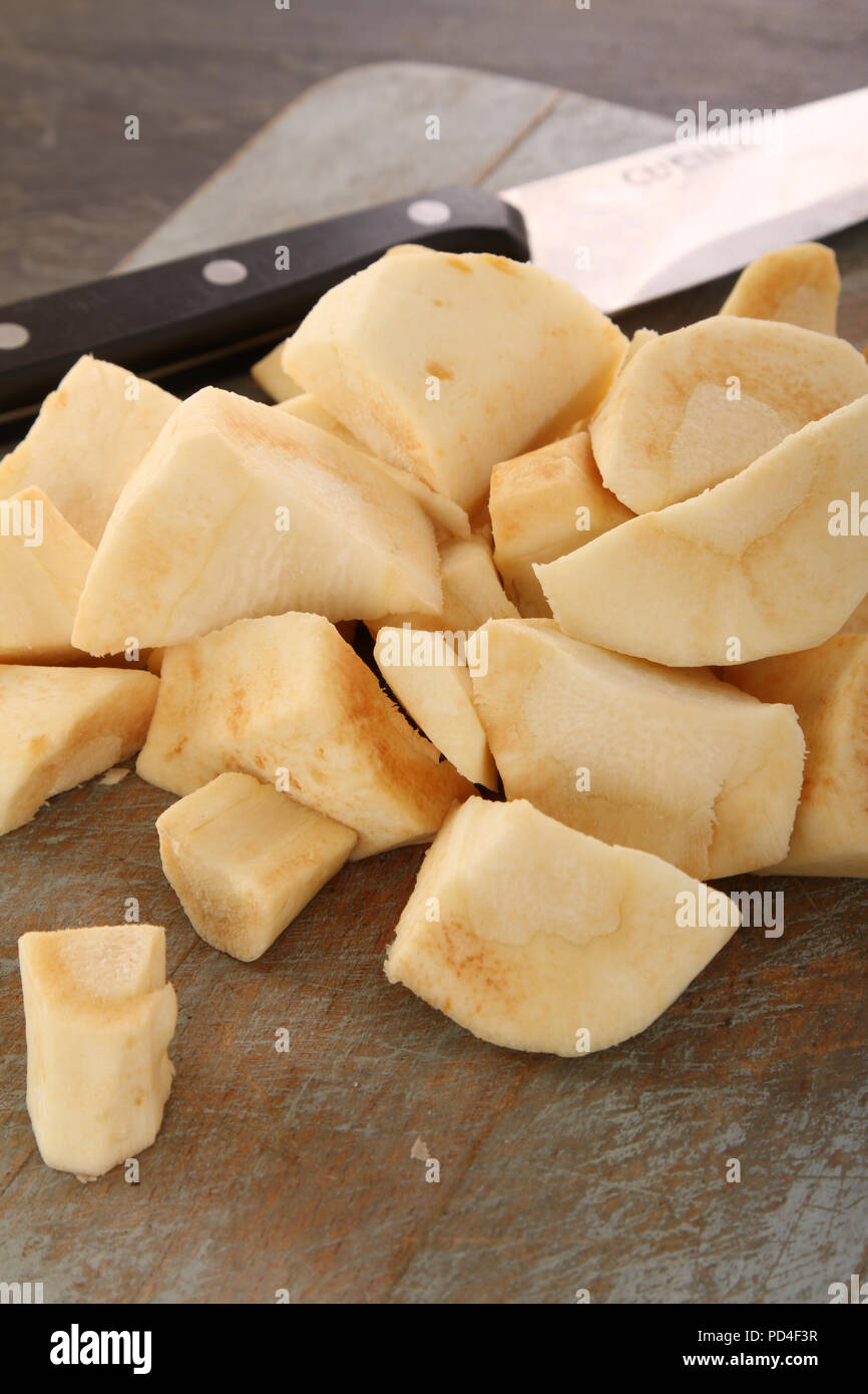 preparing fresh parsnips Stock Photo - Alamy