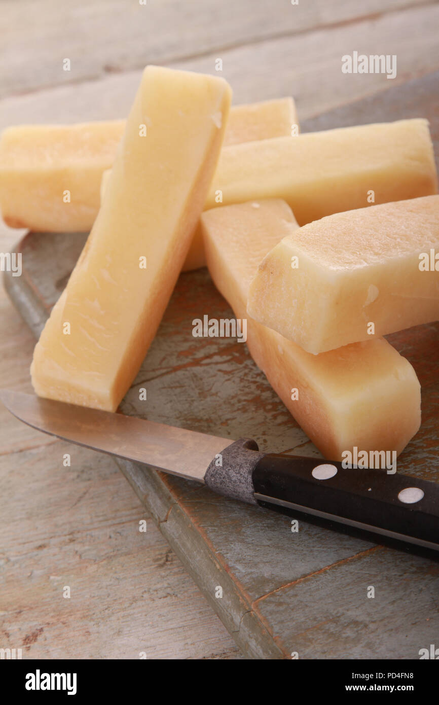 uncooked chipped potatoes Stock Photo - Alamy