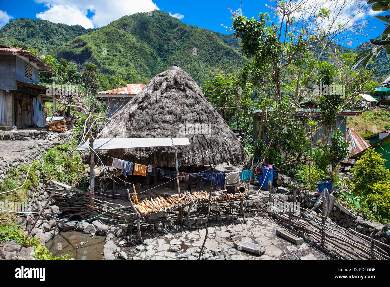 Native Ifugao hut in Batad , Central Luzon on Philipines, Southeast Asia Stock Photo - Alamy