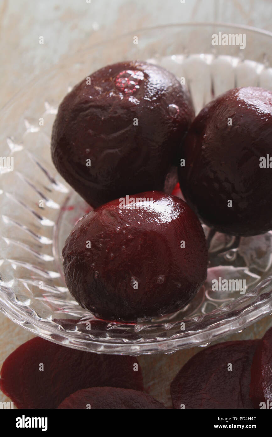Cooked and peeled beetroot hi-res stock photography and images - Alamy