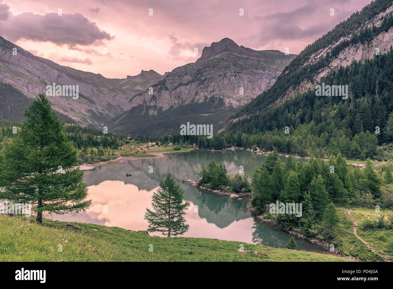 Lac de derberence hi-res stock photography and images - Alamy