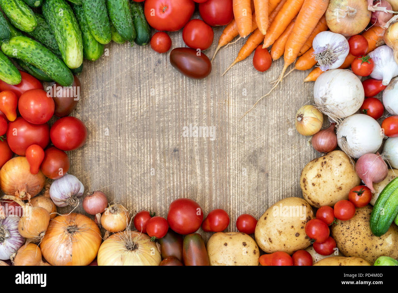 Healthy eating background / studio photography of organic vegetables on ...