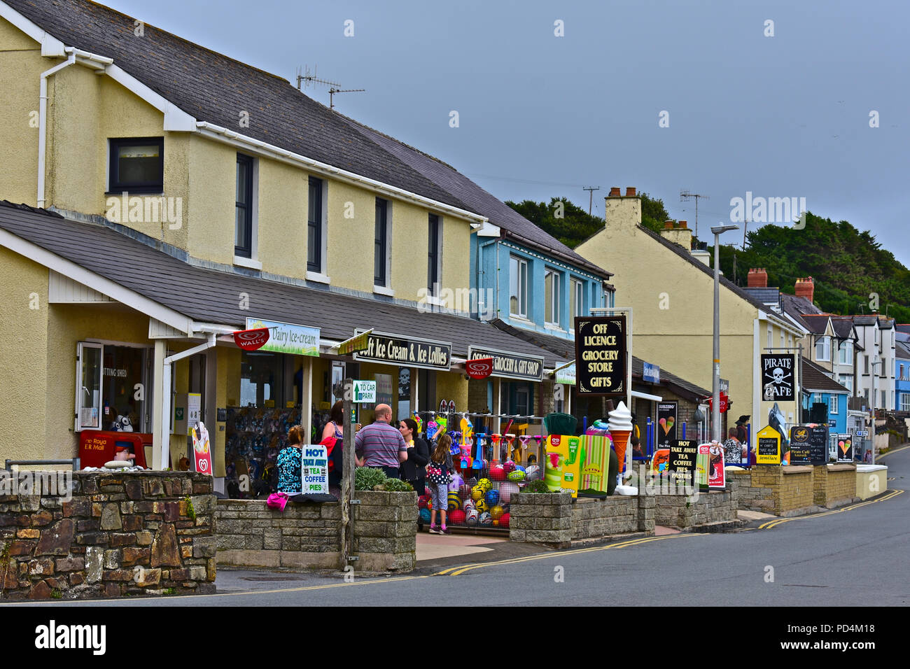 Amroth seafront hi-res stock photography and images - Alamy