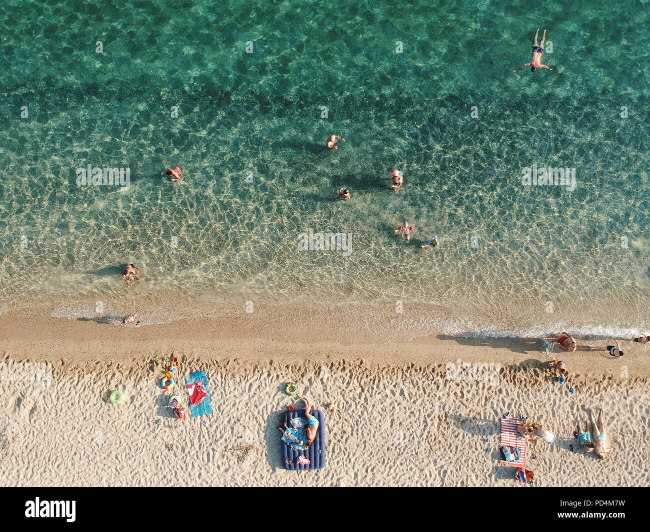 Aerial view tropical beach bright hi-res stock photography and images ...