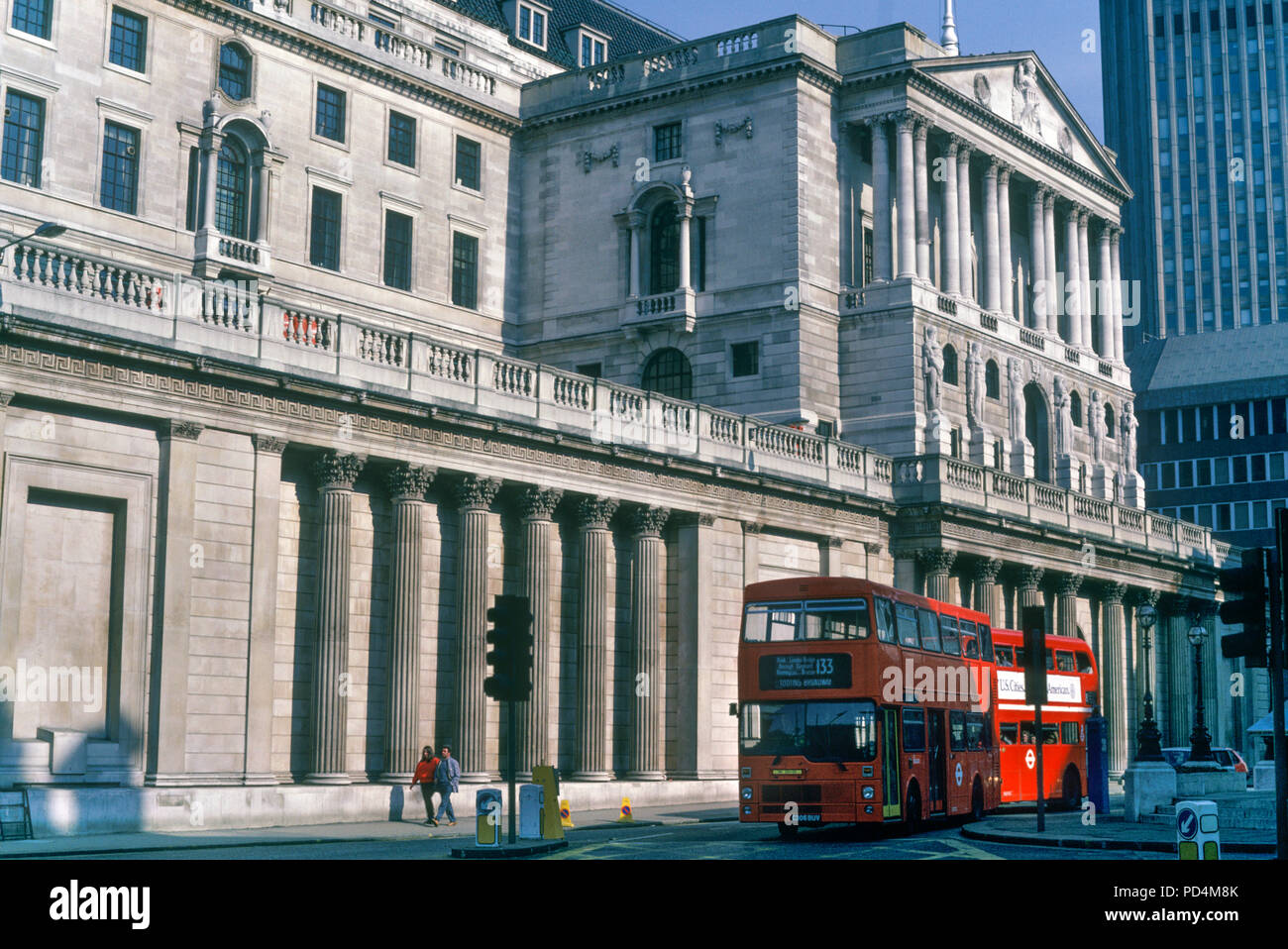 1987 london street hi-res stock photography and images - Alamy