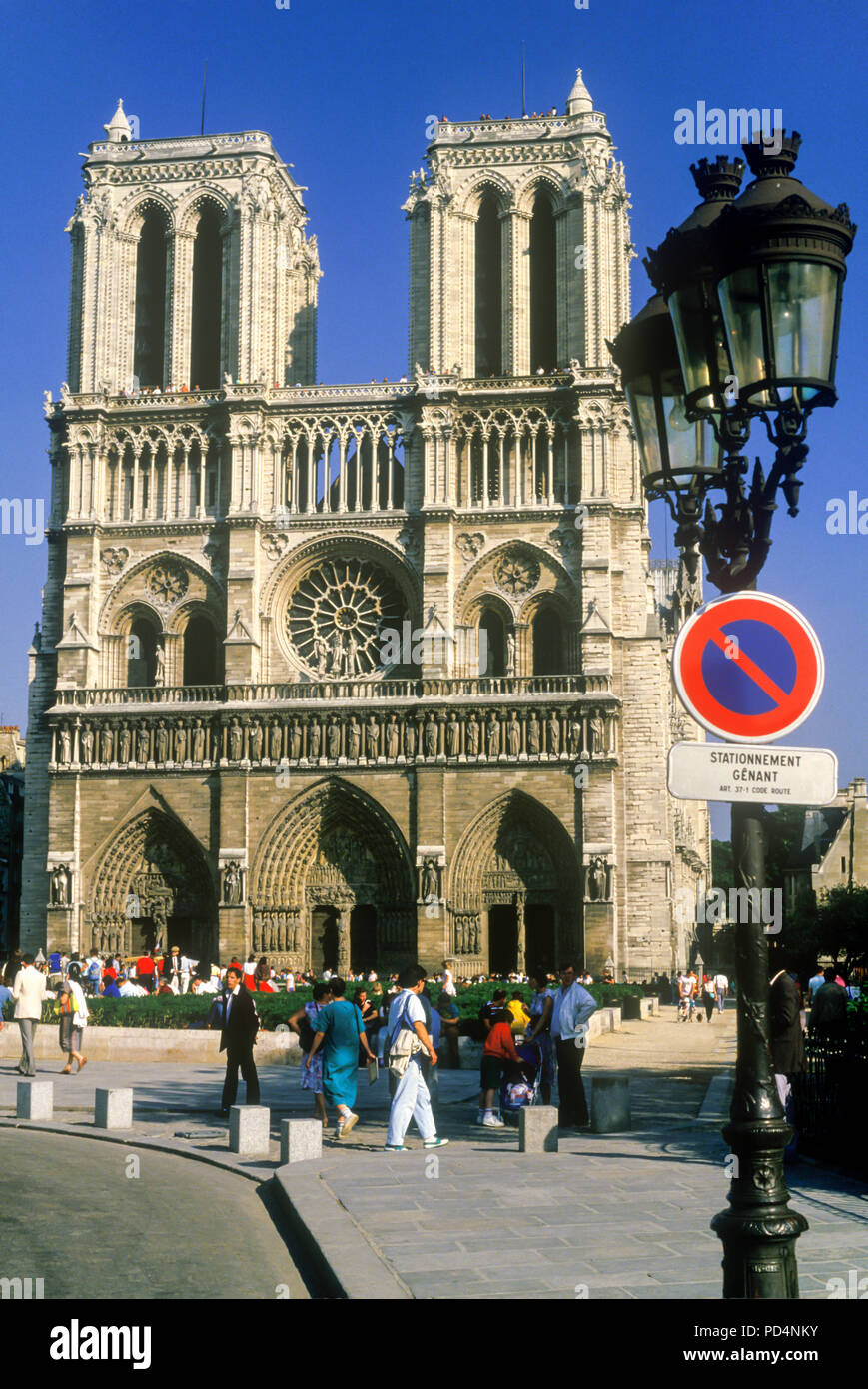 Paris late 80s hi-res stock photography and images - Alamy