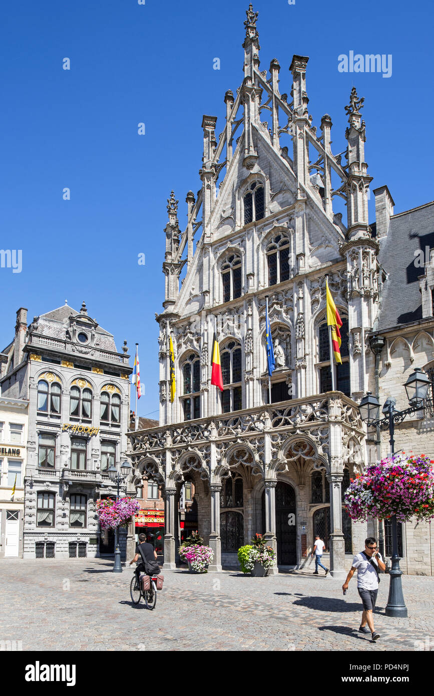 Neo-Gothic city hall in the city Mechelen / Malines in summer, Antwerp ...