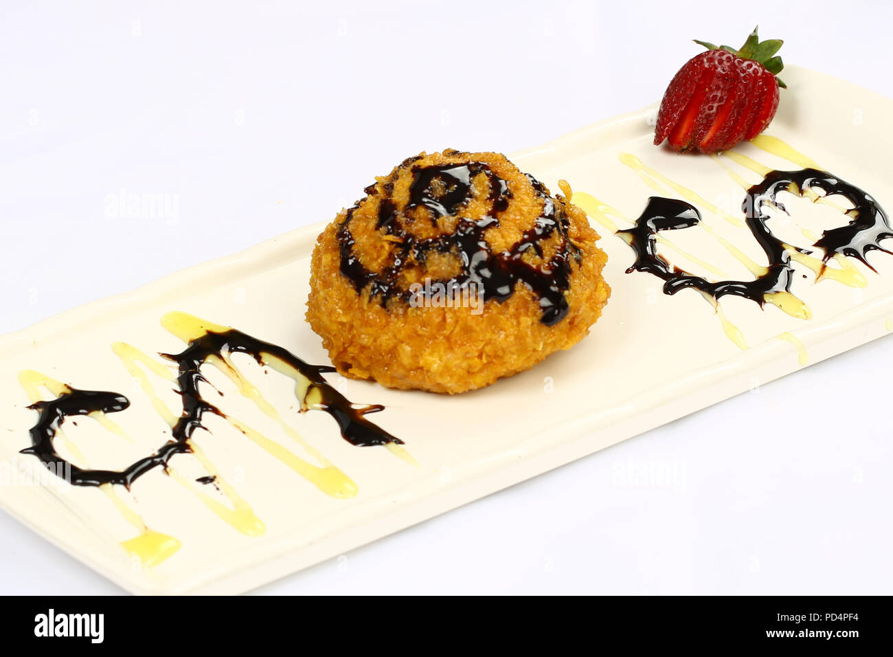 Traditional Turkish semolina halva - irmik helvasi Stock Photo - Alamy