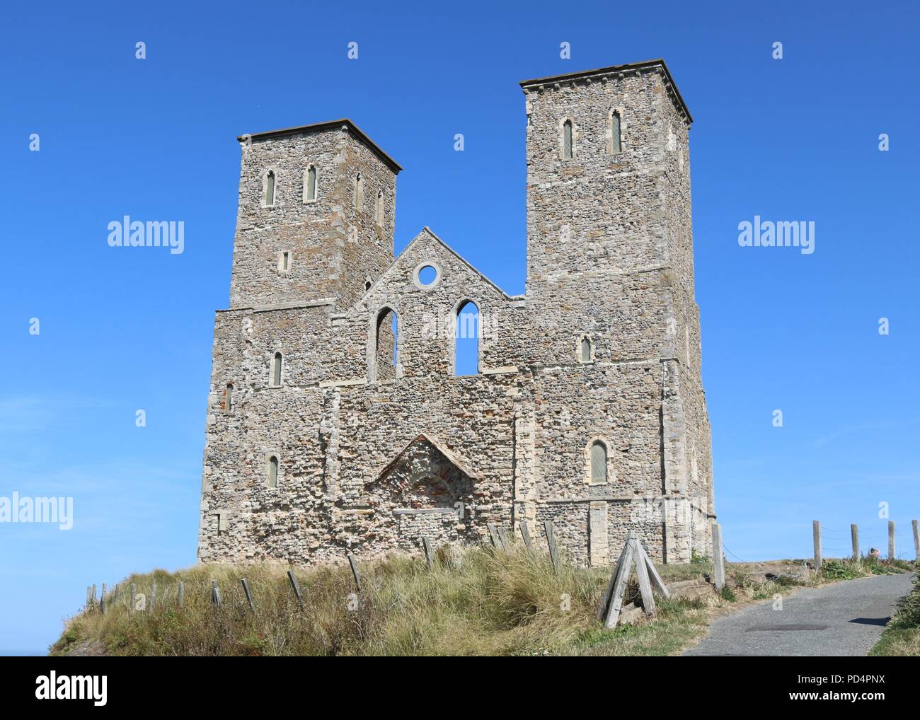 Reculver towers beach sea hi-res stock photography and images - Alamy