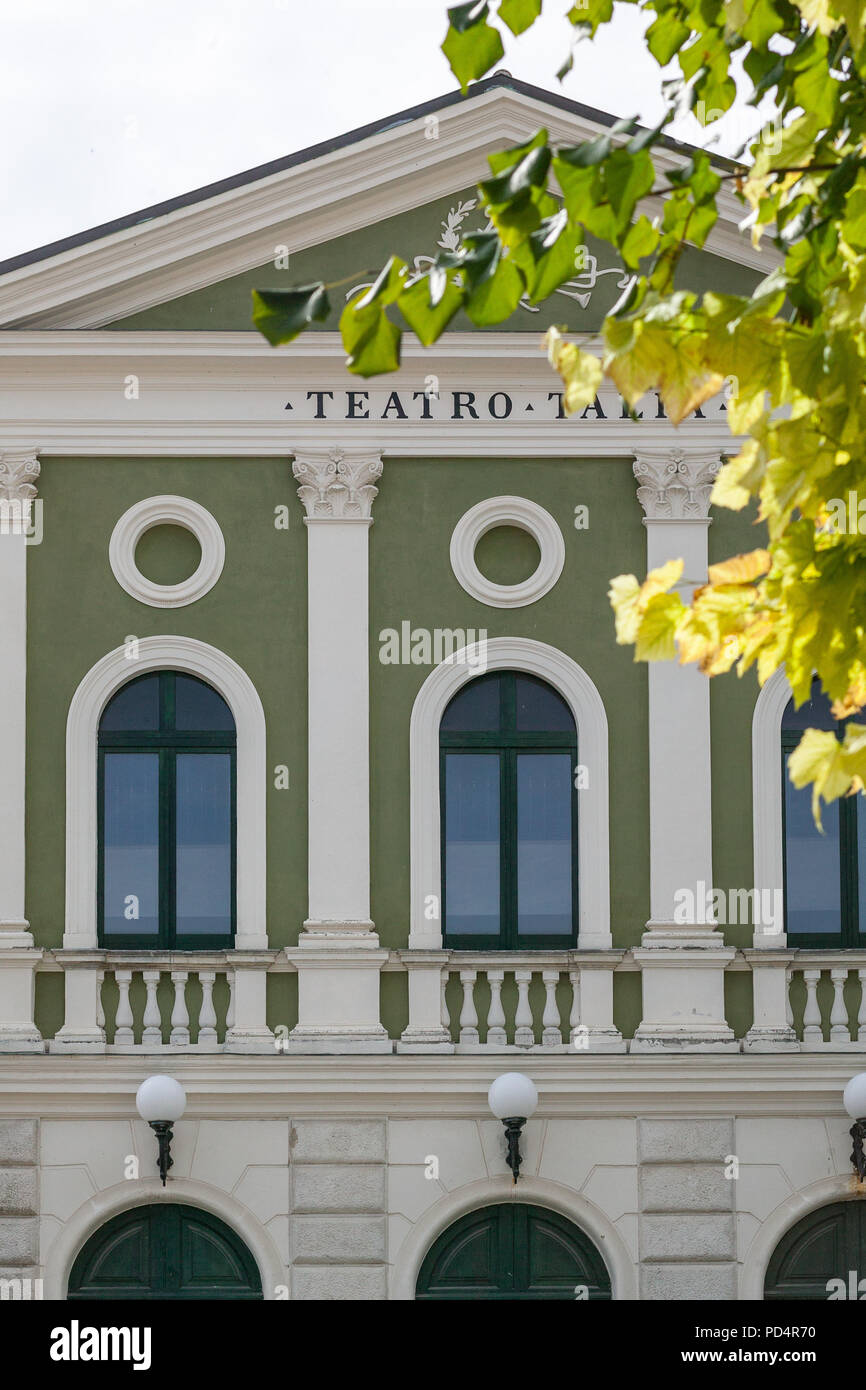 Theater landscape hi-res stock photography and images - Alamy