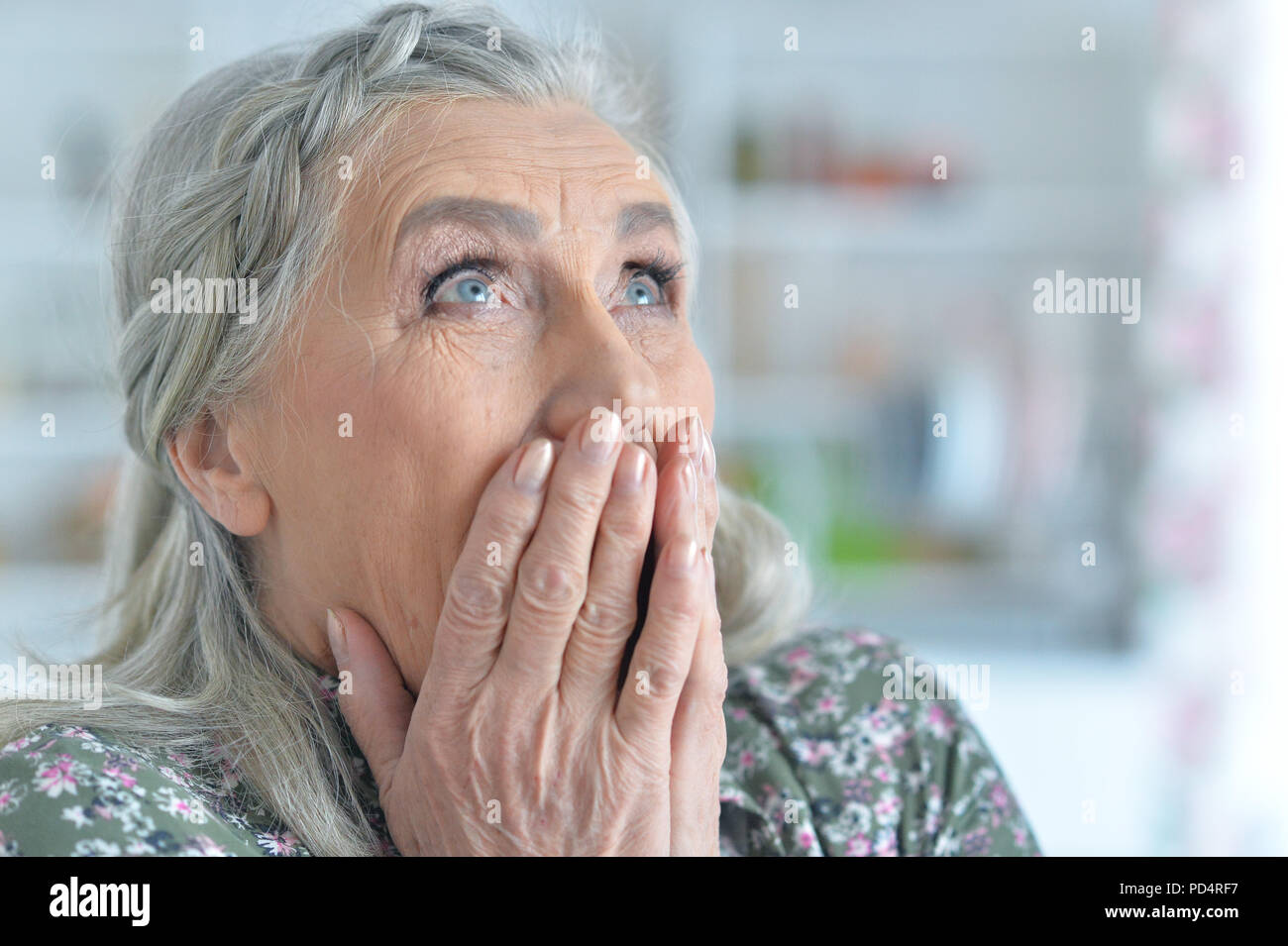 Surprised grandma hi-res stock photography and images - Alamy