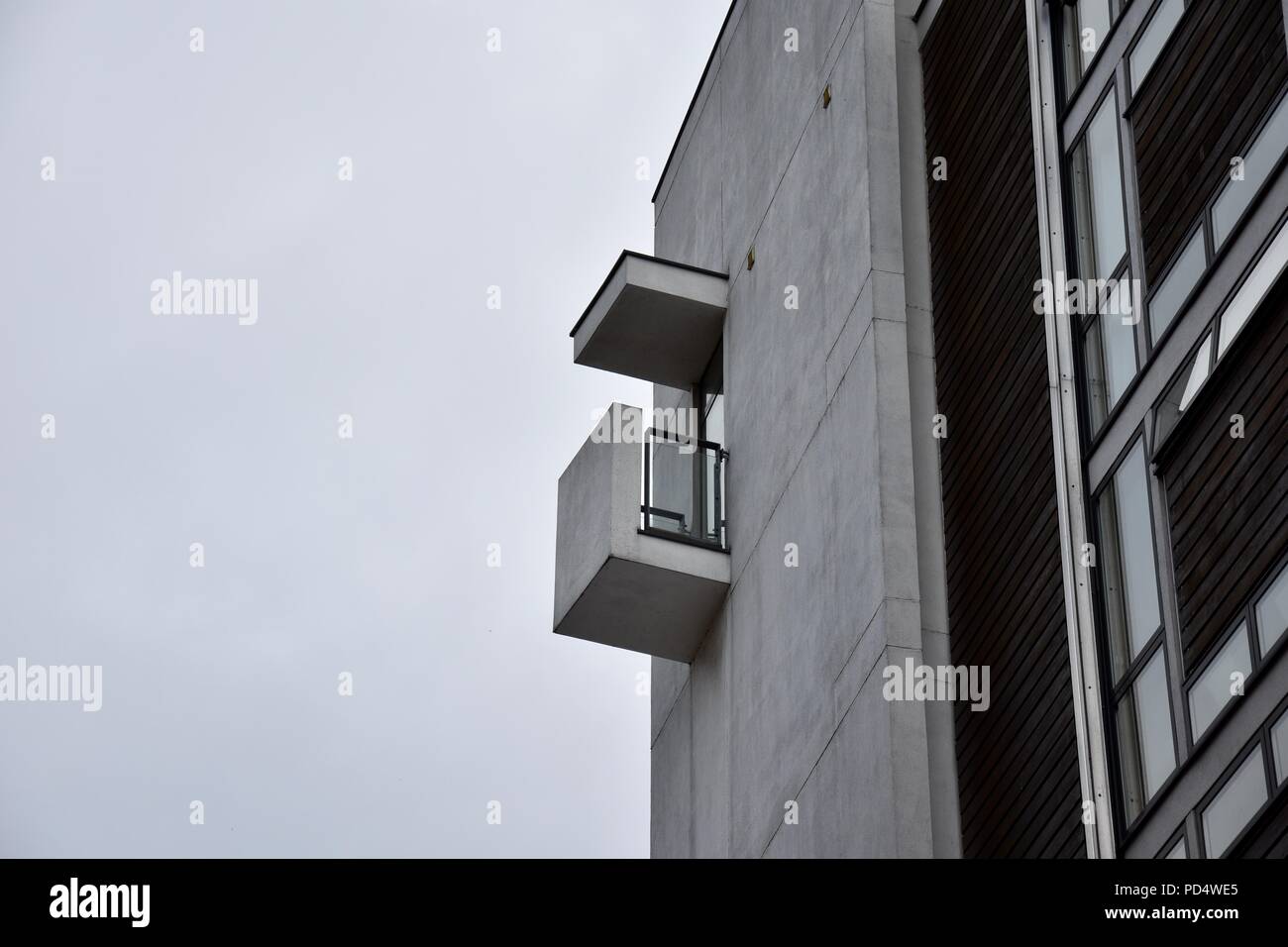 Modern manchester building hi-res stock photography and images - Alamy
