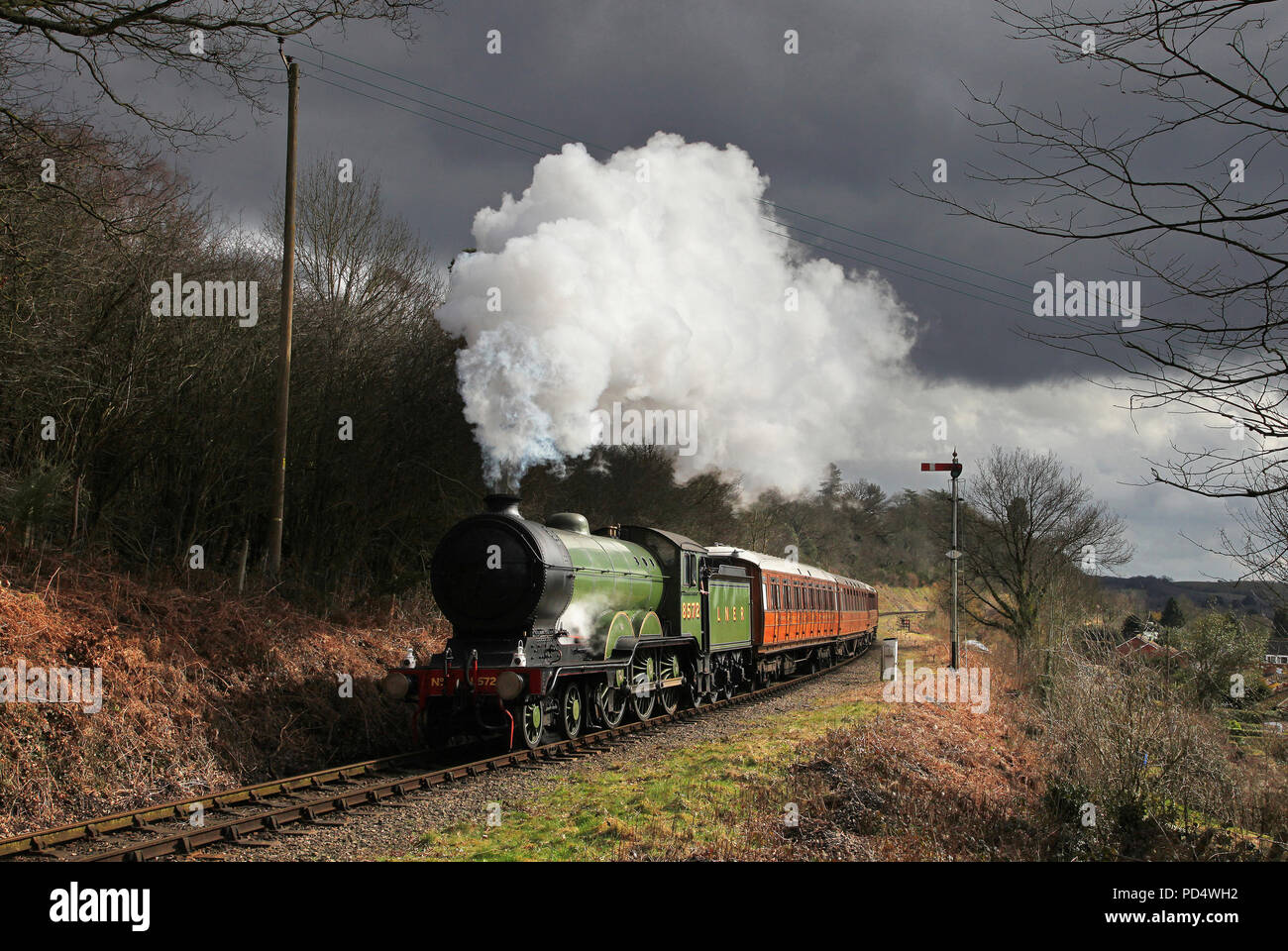 Lner b12 8572 steam locomotive hi-res stock photography and images - Alamy