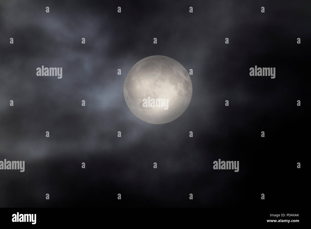 Overcast full moon night sky Stock Photo - Alamy