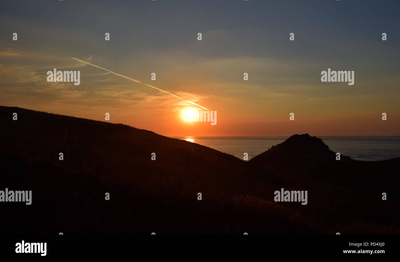 Siloutte sunset hi-res stock photography and images - Alamy