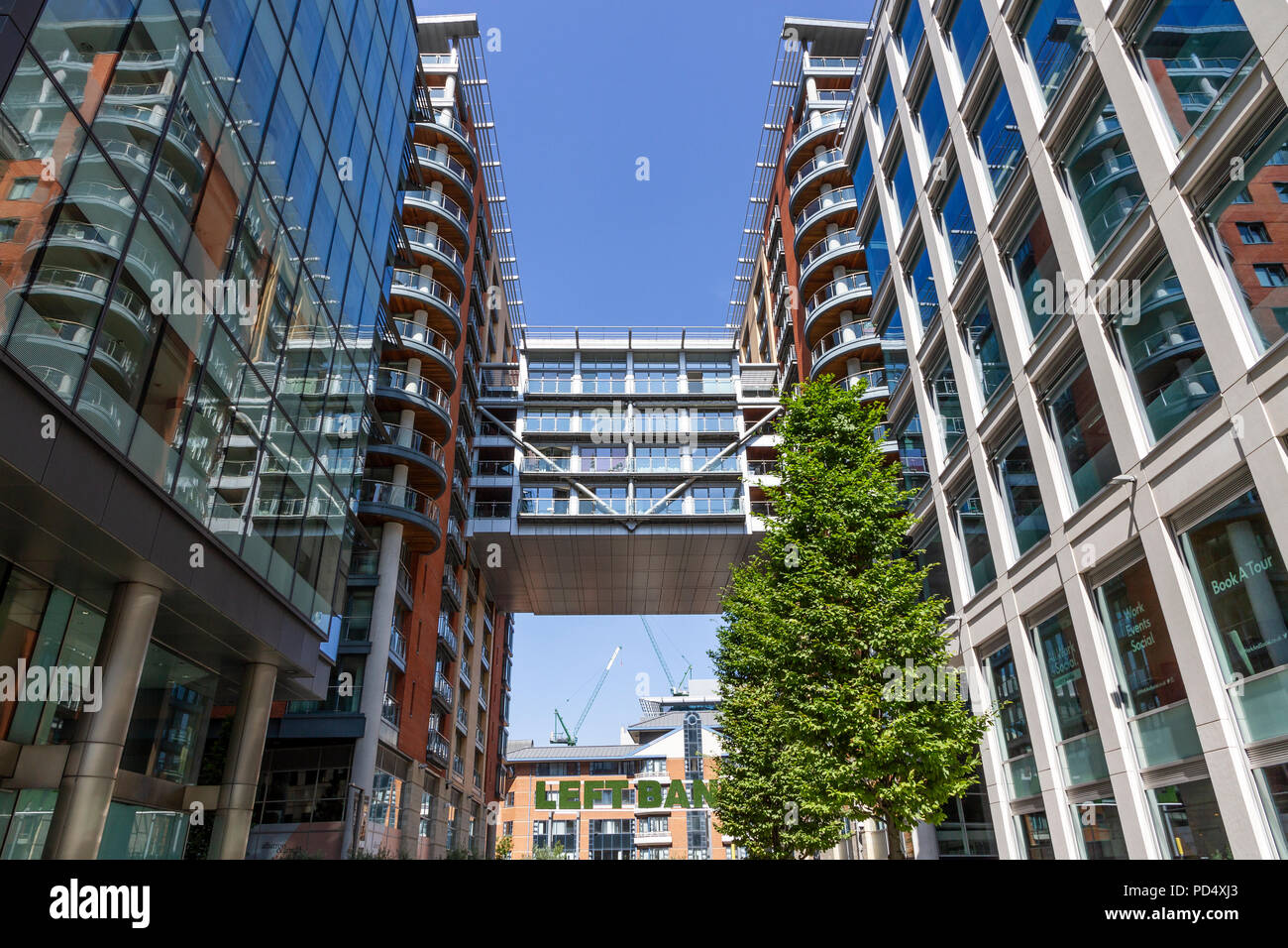Leftbank hi-res stock photography and images - Alamy