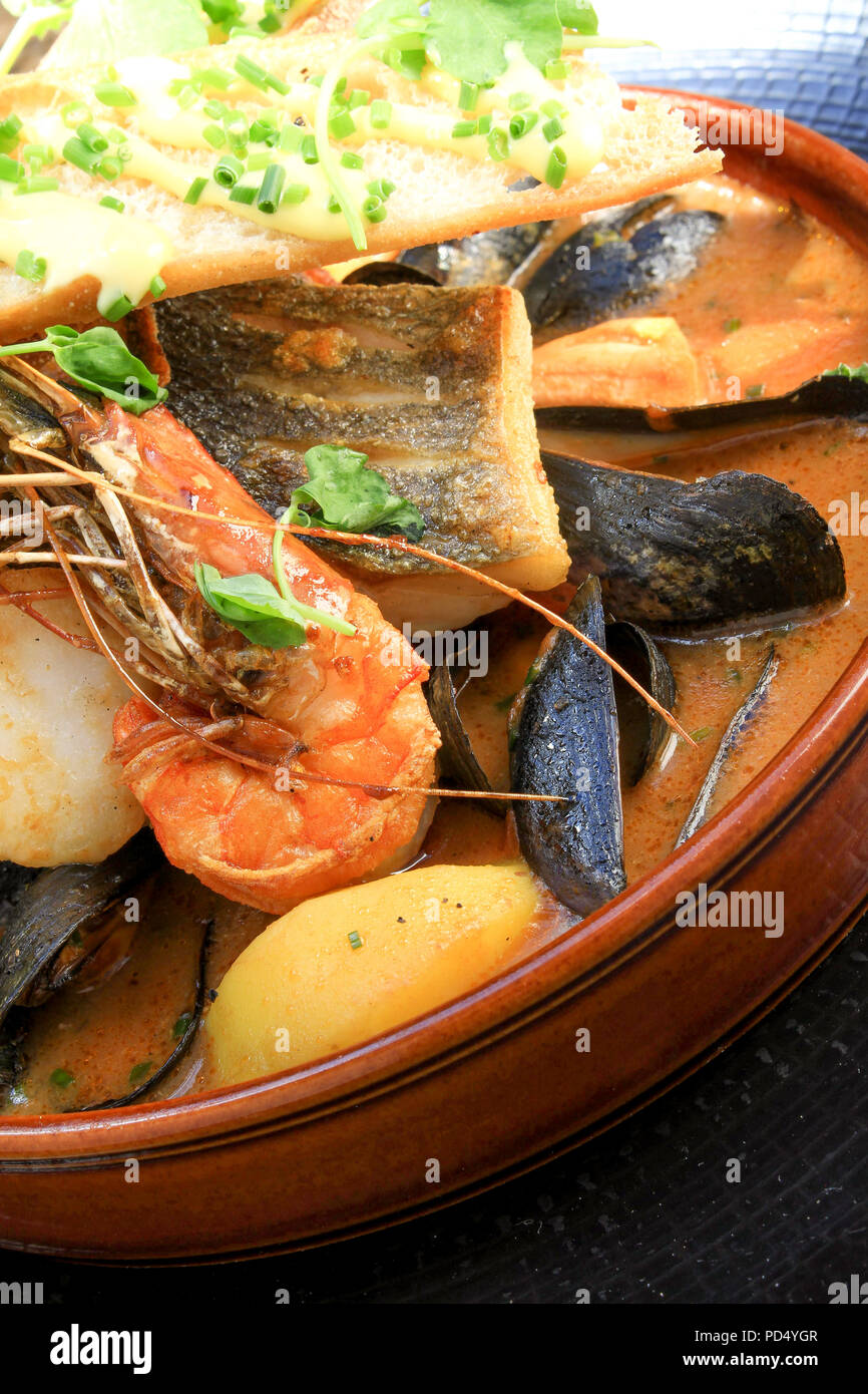 Marseilles fish stew hi-res stock photography and images - Alamy