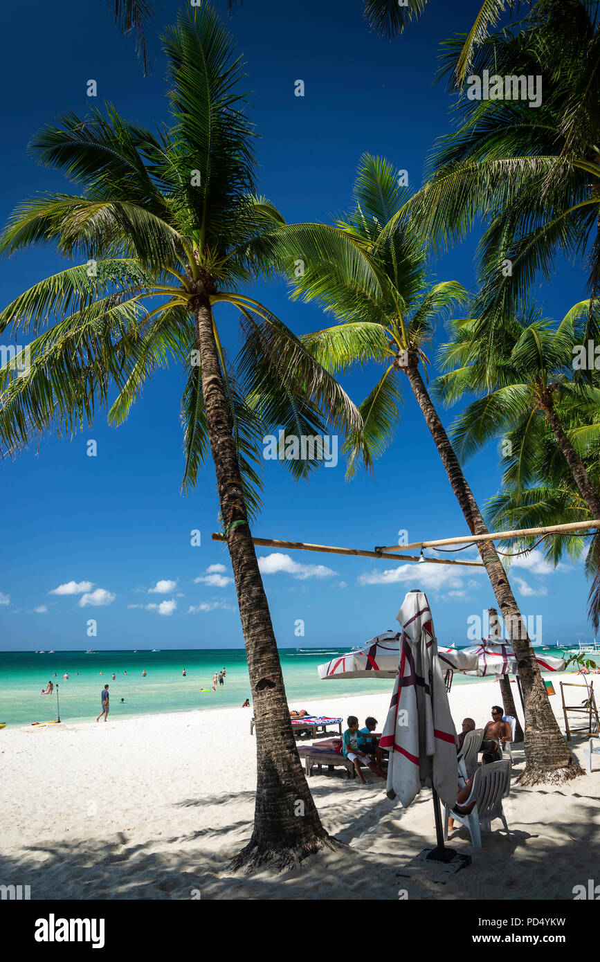 station 2 beach main area of boracay tropical paradise island ...