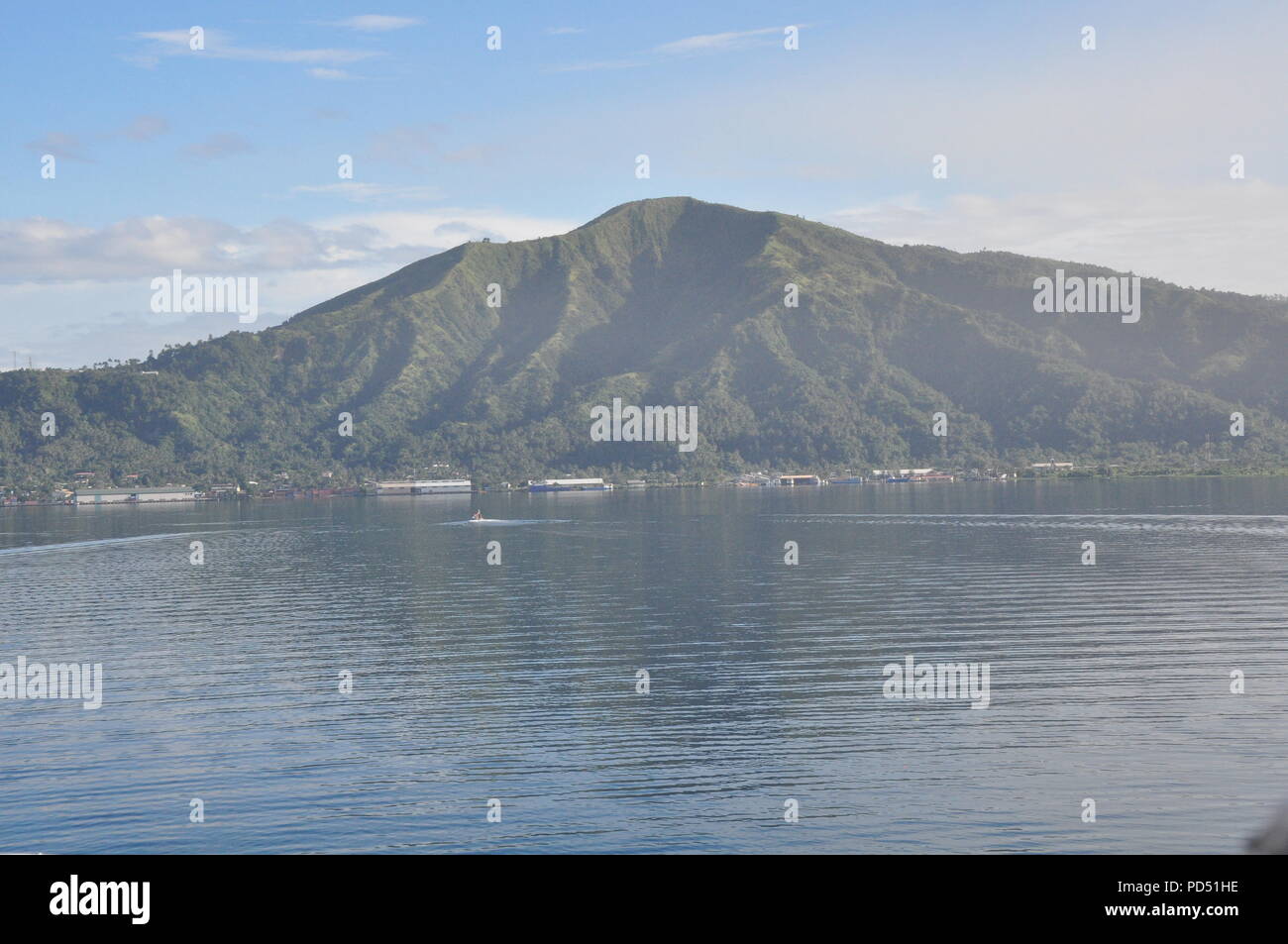 Rabaul caldera hi-res stock photography and images - Alamy