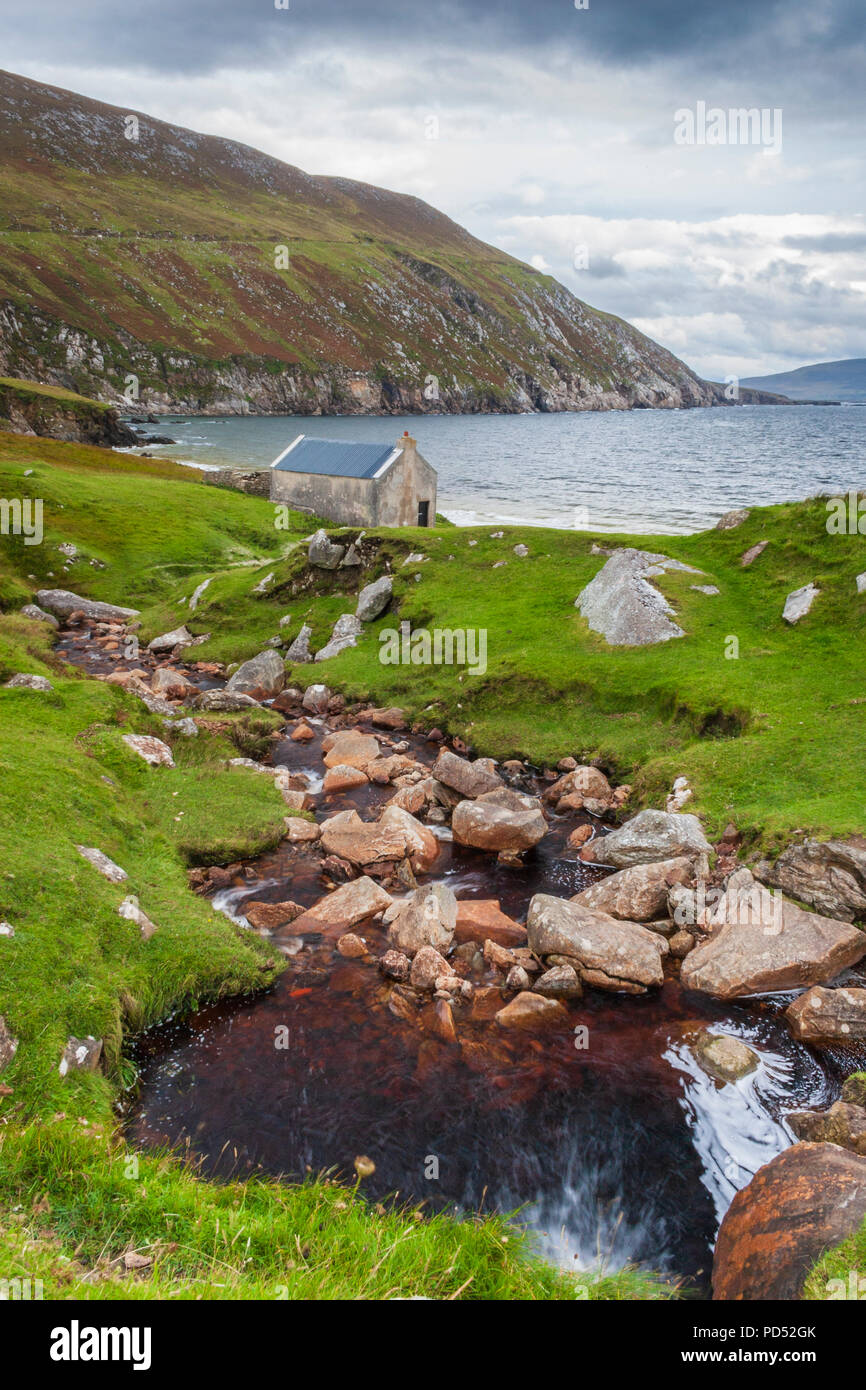 Famine cottage hi-res stock photography and images - Alamy