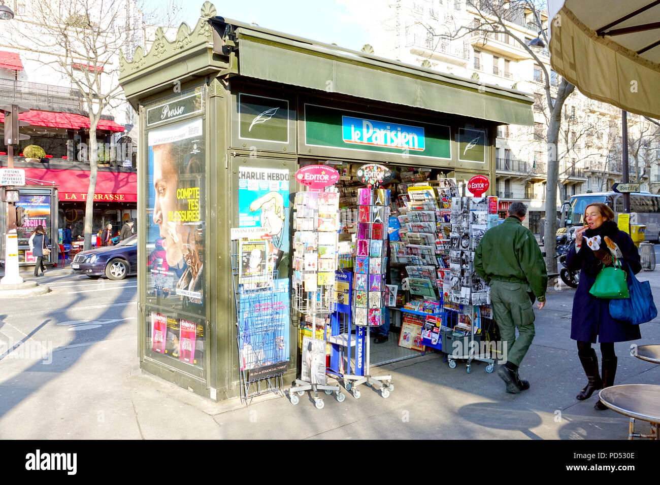 PARIS-FRANCE, JANUARY 19-2017: Newspaper-magazine stands are a colorful ...