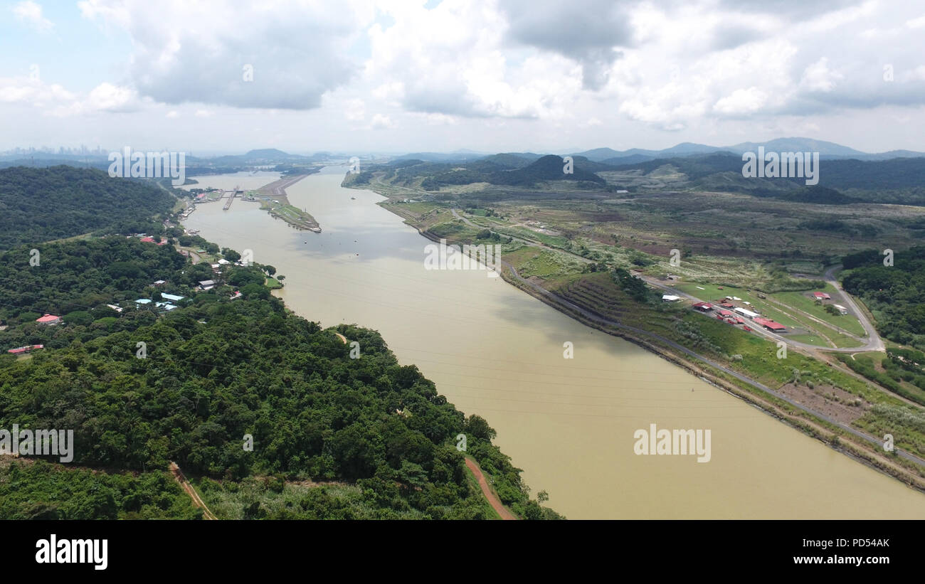 Aerial view of the panama canal hi-res stock photography and images - Alamy