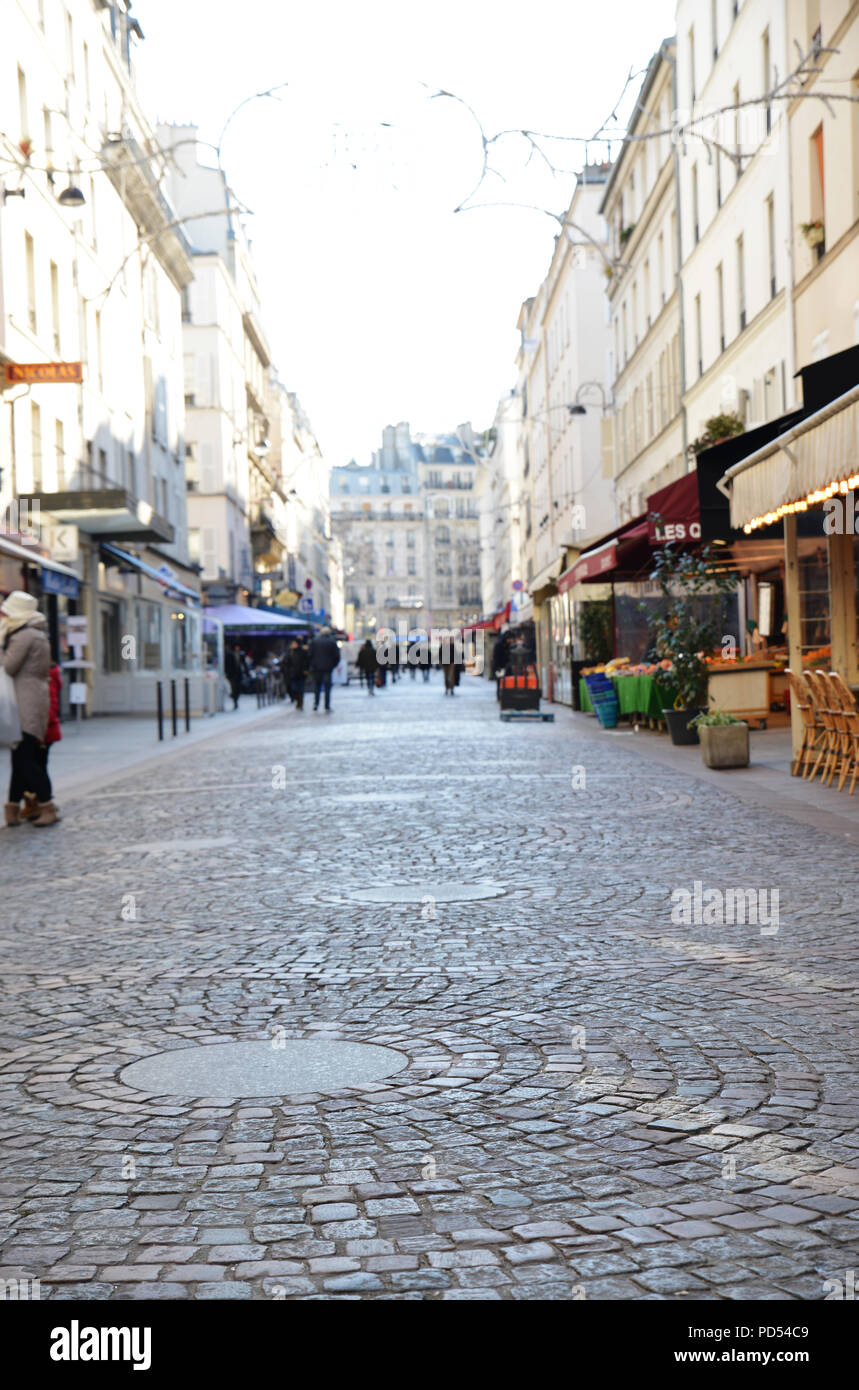 PARIS, FRANCE - JANUARY-18, 2017: Rue Cler - The Most Famous Market ...