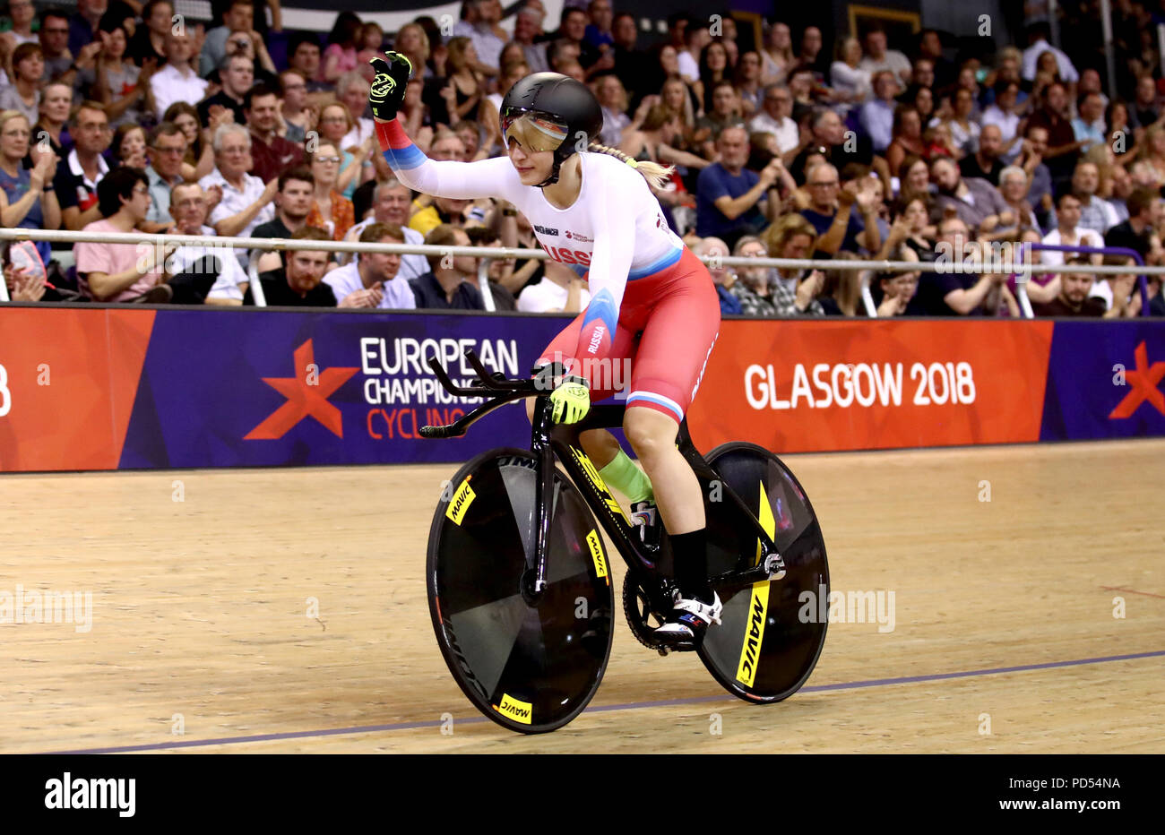 Russia's Daria Shmeleva celebrates after winning the Women's 500m Time ...