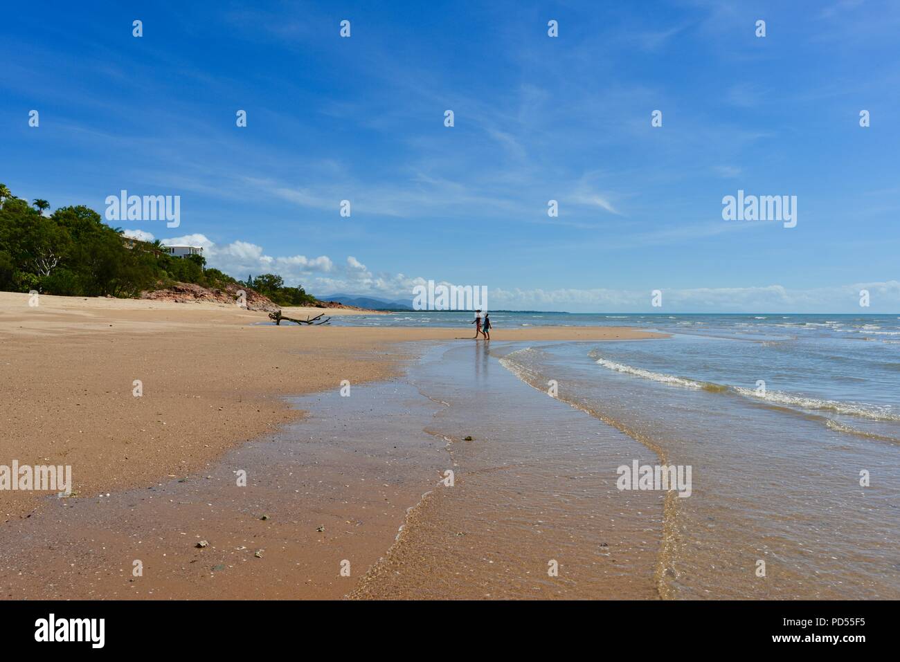 Two kids on a beach, Toomulla QLD, Australia Stock Photo - Alamy