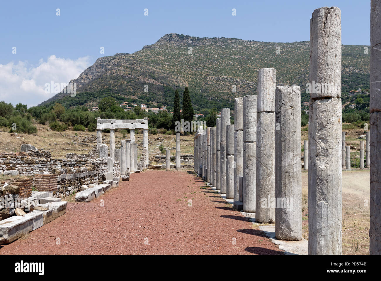 Propylon High Resolution Stock Photography and Images - Alamy