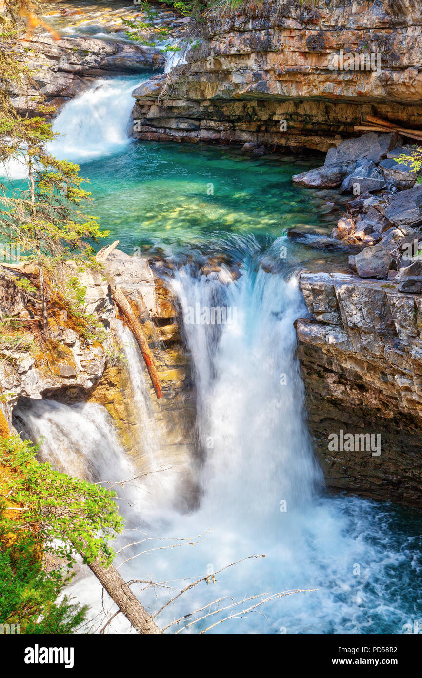 Empty waterfall hi-res stock photography and images - Alamy