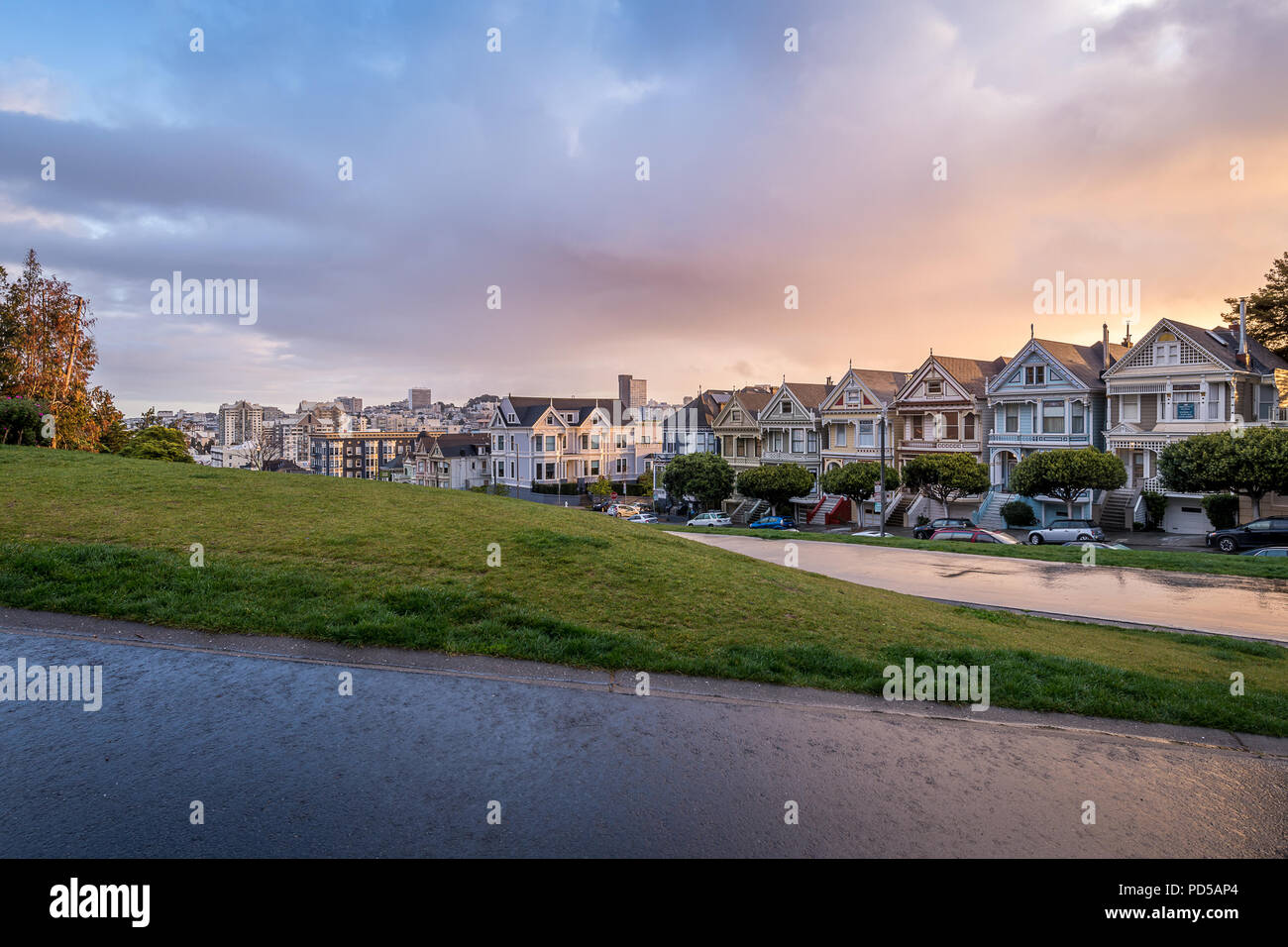 Alamo Square Park at Sunrise Stock Photo - Alamy