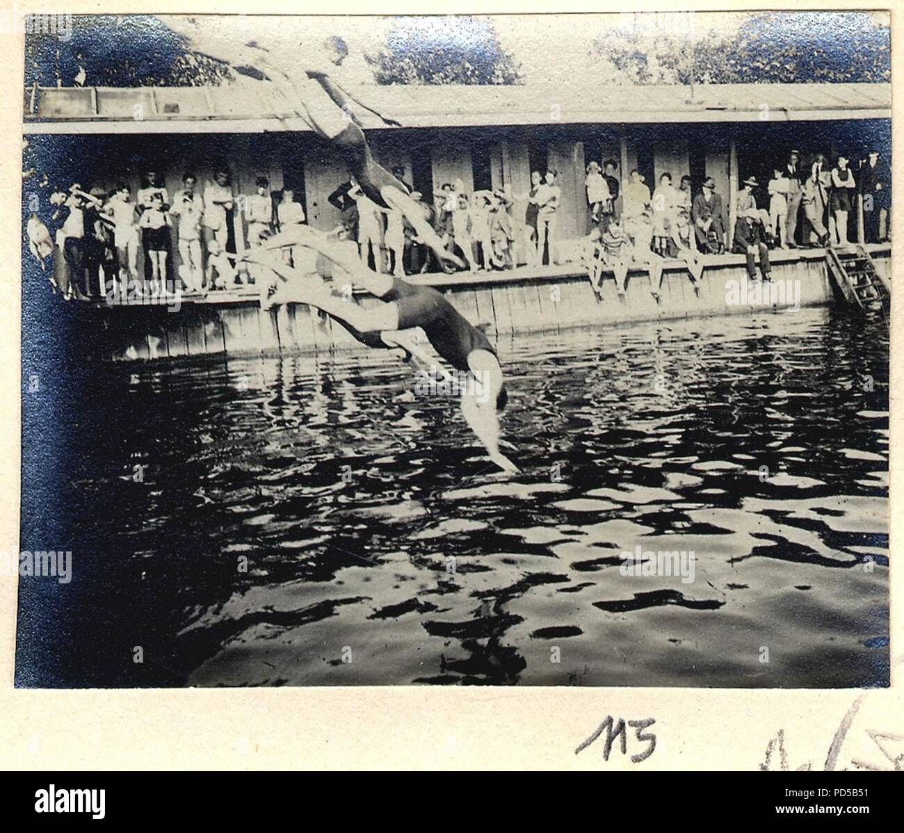 Bassin de natation hi-res stock photography and images - Alamy