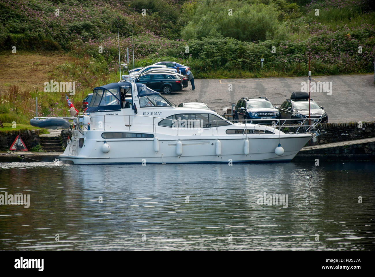 White Broom Ocean 38 Motor Cruiser Elsie May Crinan Basin Argyll ...