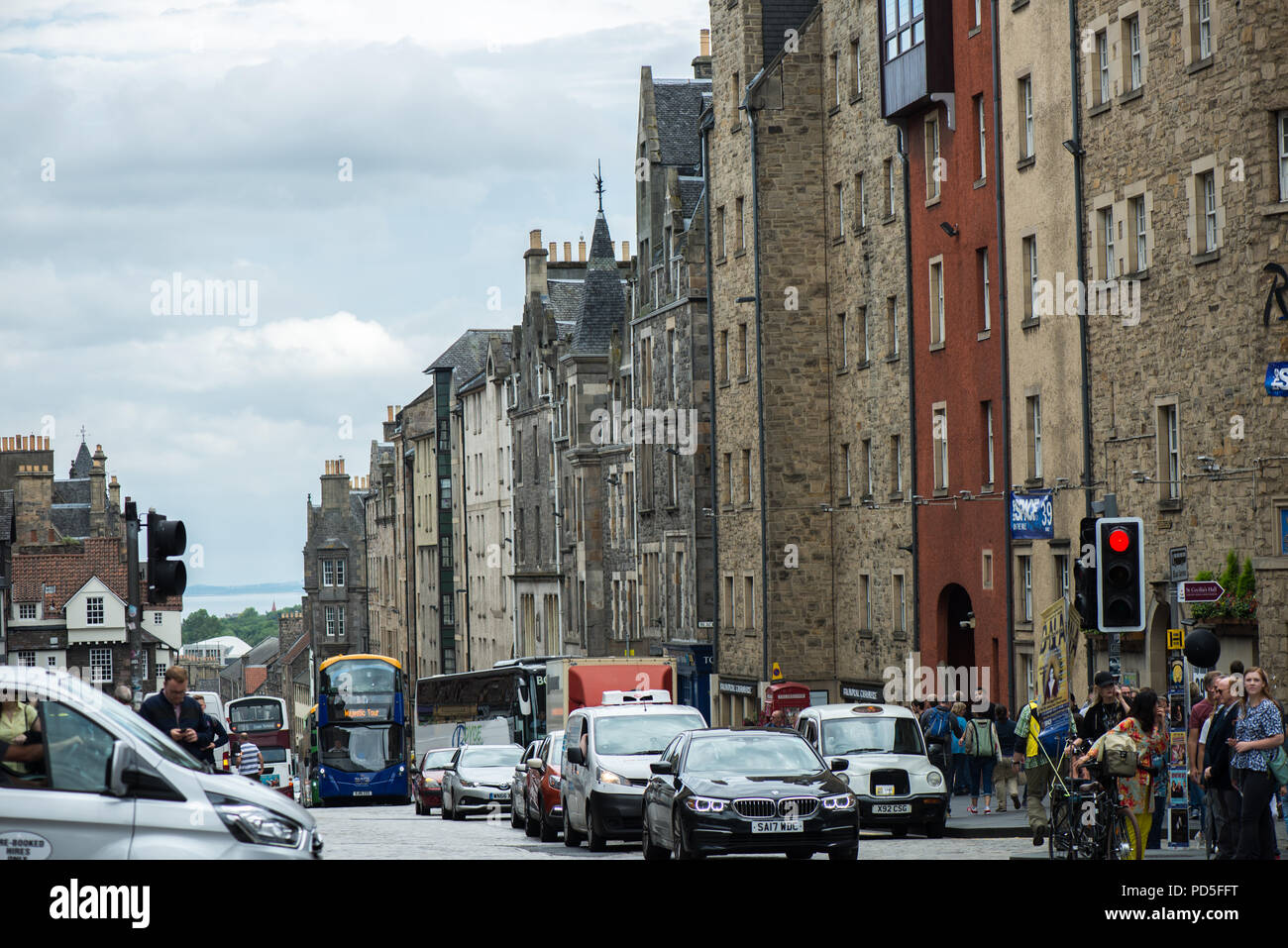 EDINBURGH, SCOTLAND - AUGUST 03, 2018: Busy Streets of Edinburgh ...