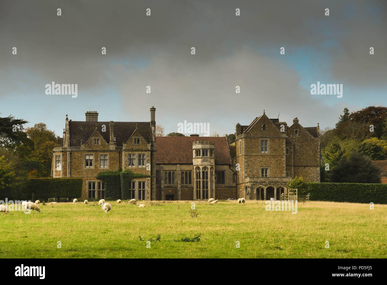Fawsley hall hi-res stock photography and images - Alamy
