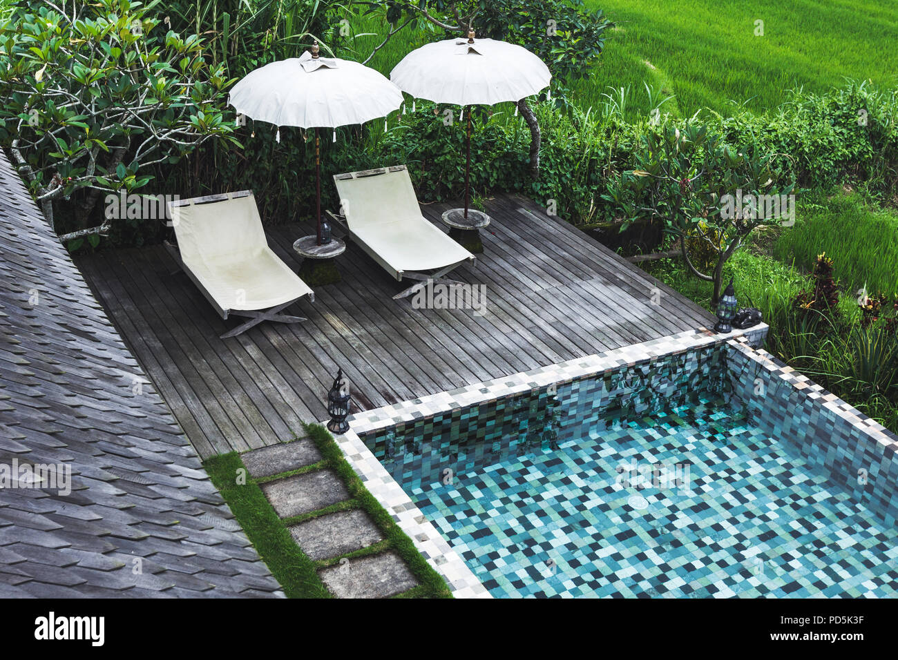 Luxury tropical resort fields hi-res stock photography and images - Alamy