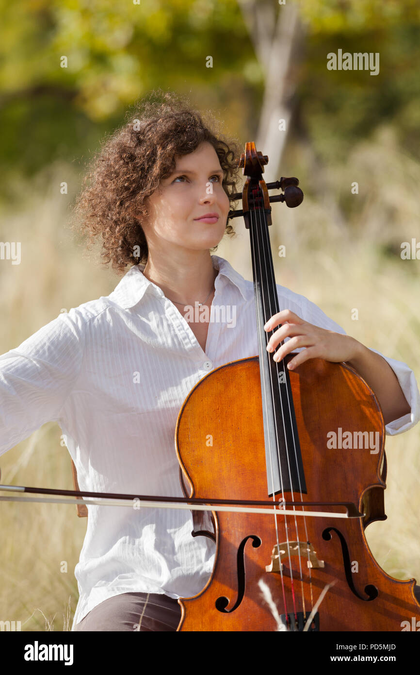 Woman cello hi-res stock photography and images - Alamy