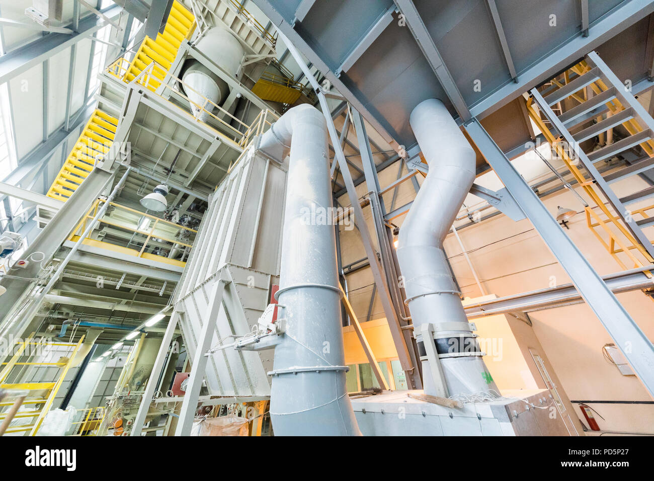 Pallet manufacturing plant hi-res stock photography and images - Alamy