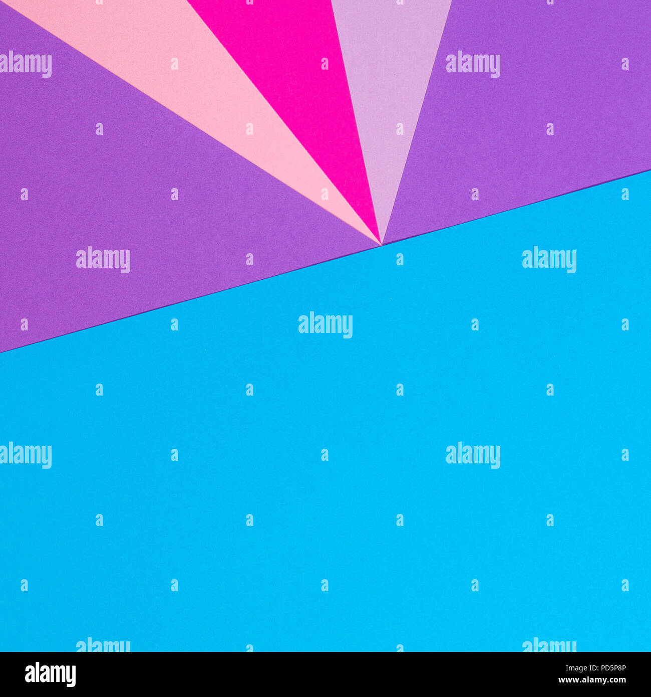 Violet wallpapers hi-res stock photography and images - Alamy